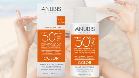 La nueva emulsión solar antiedad con color de Anubis Cosmetics